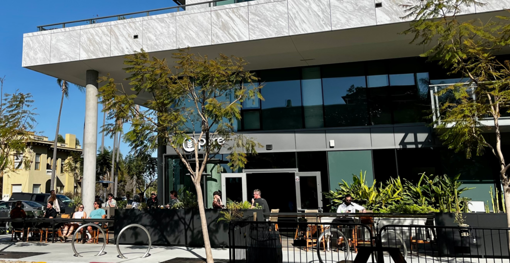 Bankers Hill - Finch Post